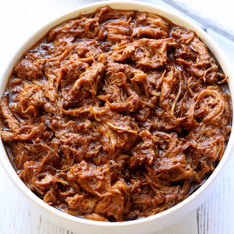 Slow Cooker Pulled Pork for Busy Weeknights - Healthy Recipes Blog