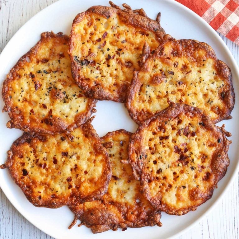 Crispy Oven-Baked Cheese Chips - Healthy Recipes Blog
