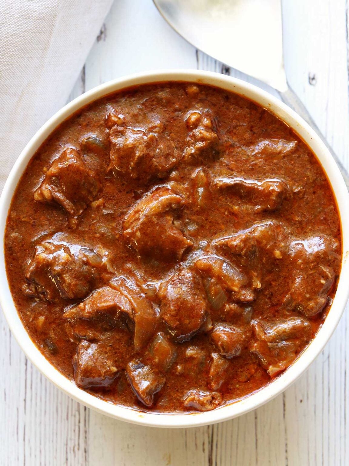 Simple Slow Cooker Goulash Recipe - Healthy Recipes Blog