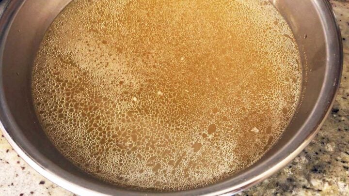 Easy Homemade Chicken Broth Recipe - Healthy Recipes Blog