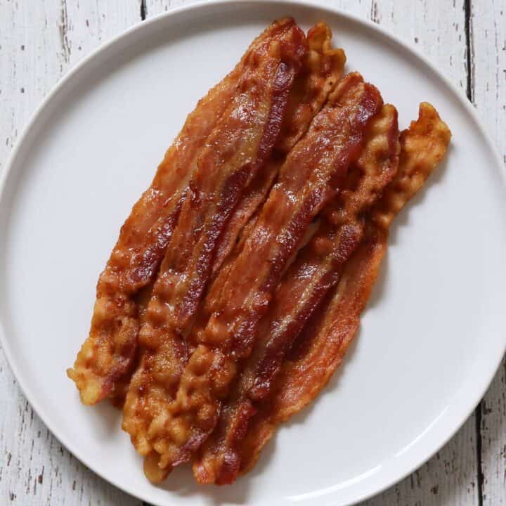 Oven-Baked Bacon (Crispy or Chewy) - Healthy Recipes Blog