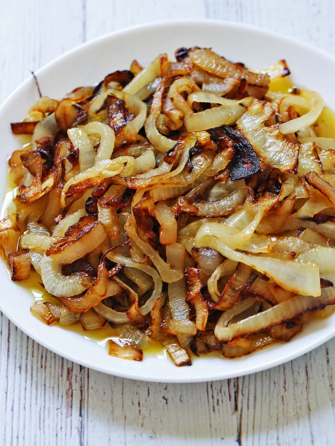 Simple Sautéed Onions Recipe - Healthy Recipes Blog
