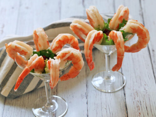 Easy Boiled Shrimp Recipe (Perfect with Cocktail Sauce) - Healthy ...