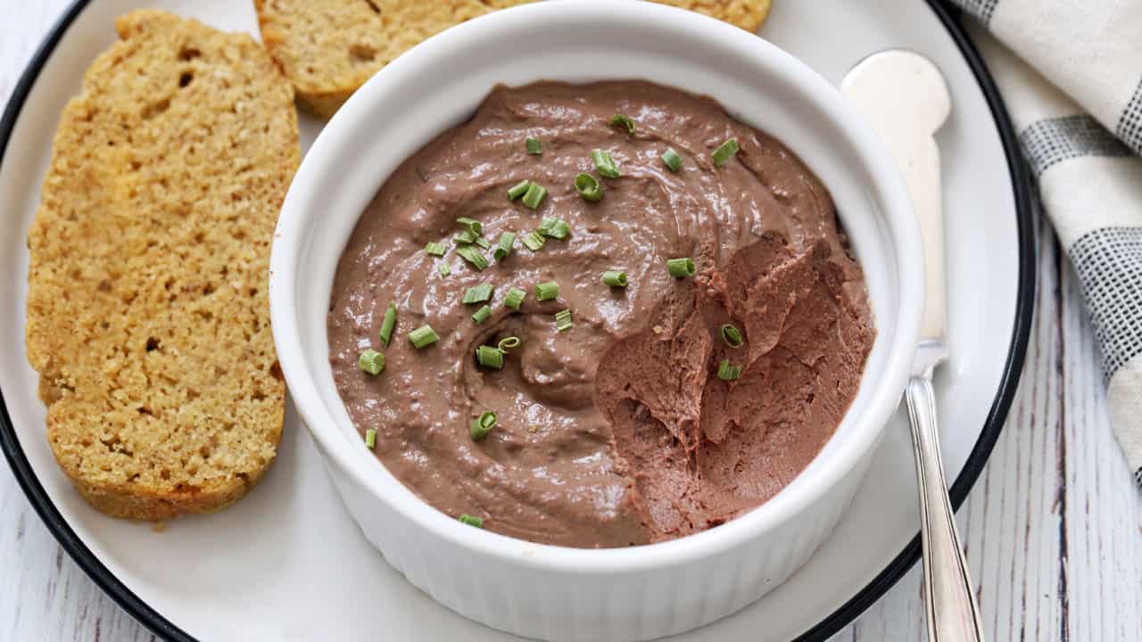 Easy Chicken Liver Pâté | Rich & Creamy Appetizer - Healthy Recipes Blog