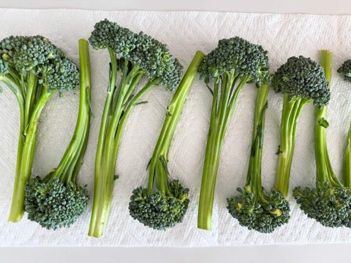 Roasted Broccolini with Olive Oil and Garlic - Healthy Recipes Blog
