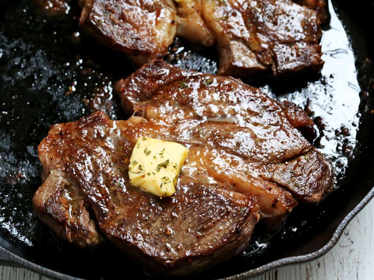 Chuck Eye Steak Recipe | Juicy & Easy Skillet Method - Healthy Recipes Blog